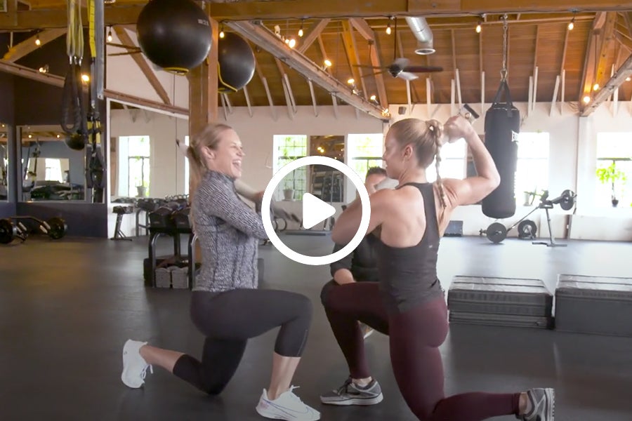 Reverse Lunge With Chop